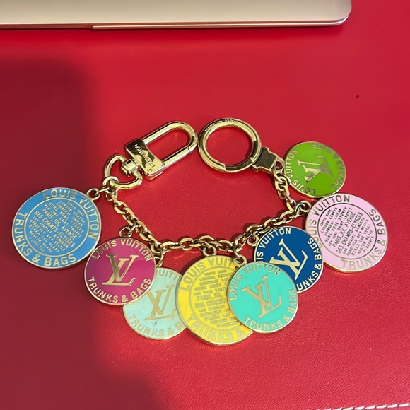 Louis Vuitton | Other | Authentic Louis Vuitton Trunk Charms Attach To ...